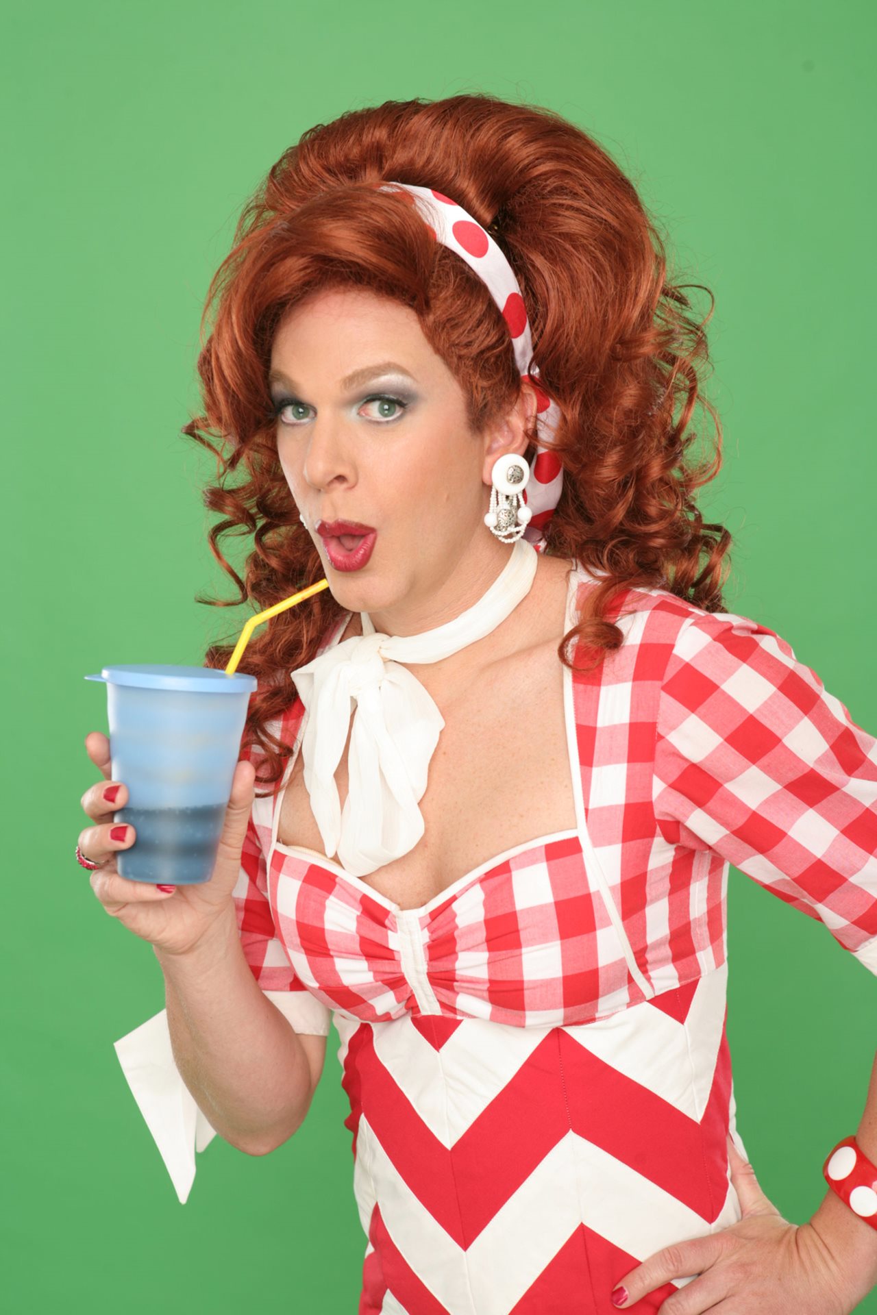 Take Ten with Dixie Longate, the Tupperware Lady on Stage – Pop Life STL