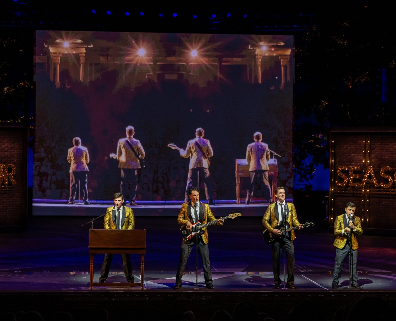 ‘Jersey Boys’ Uplifting Melodies, Story Hit the Right Notes at the Muny ...